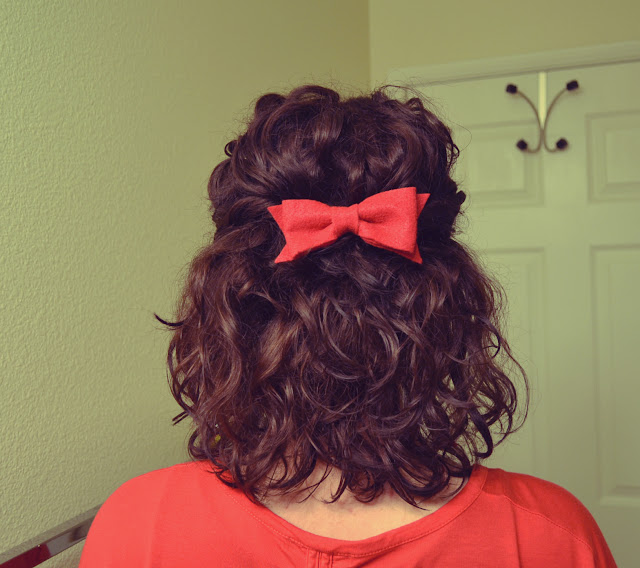 14 Amazing Curly Hair Tips + Tutorials