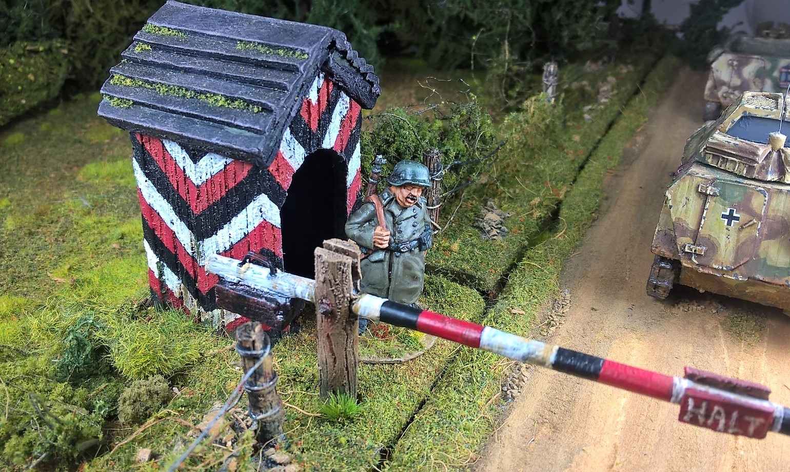 JOHN BOND's WARGAMING STUFF: GERMAN SENTRY BOX