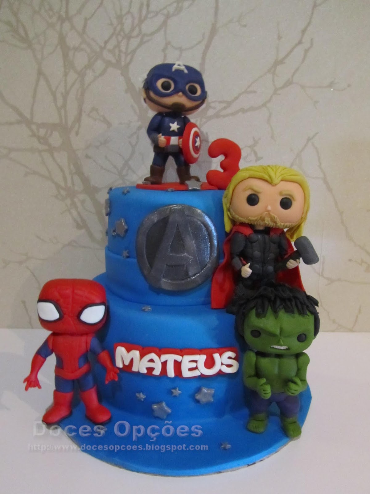 Doces Opções: Bolo de aniversário Super Heróis Marvel