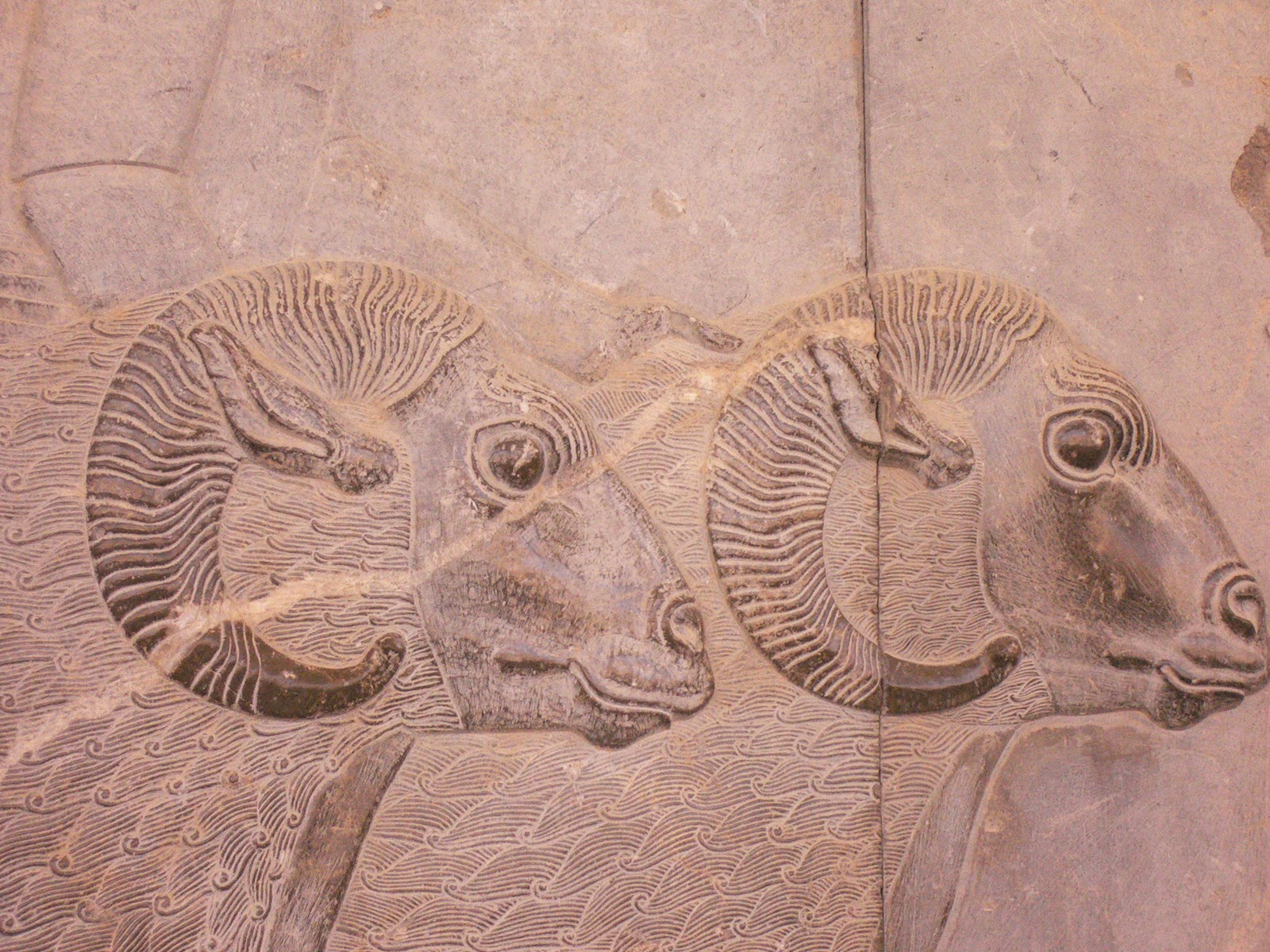 Red Horse Down: Post #48 - Iranian Culture