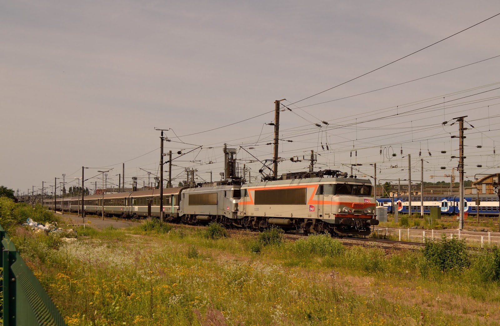 LA PASSION DU TRAIN: Fin Juin , début Juillet à Creil avec Tarek