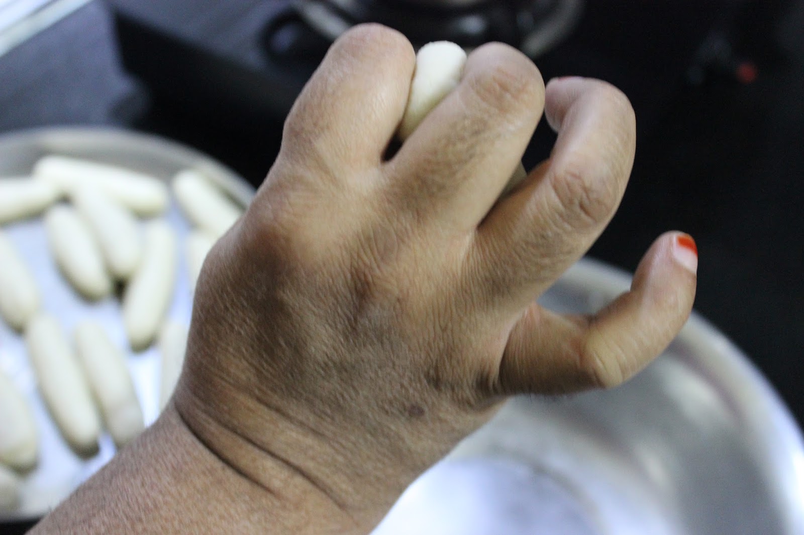 plantain leaf(Andhra Recipes): Goru Meetilu or Goru Mitai