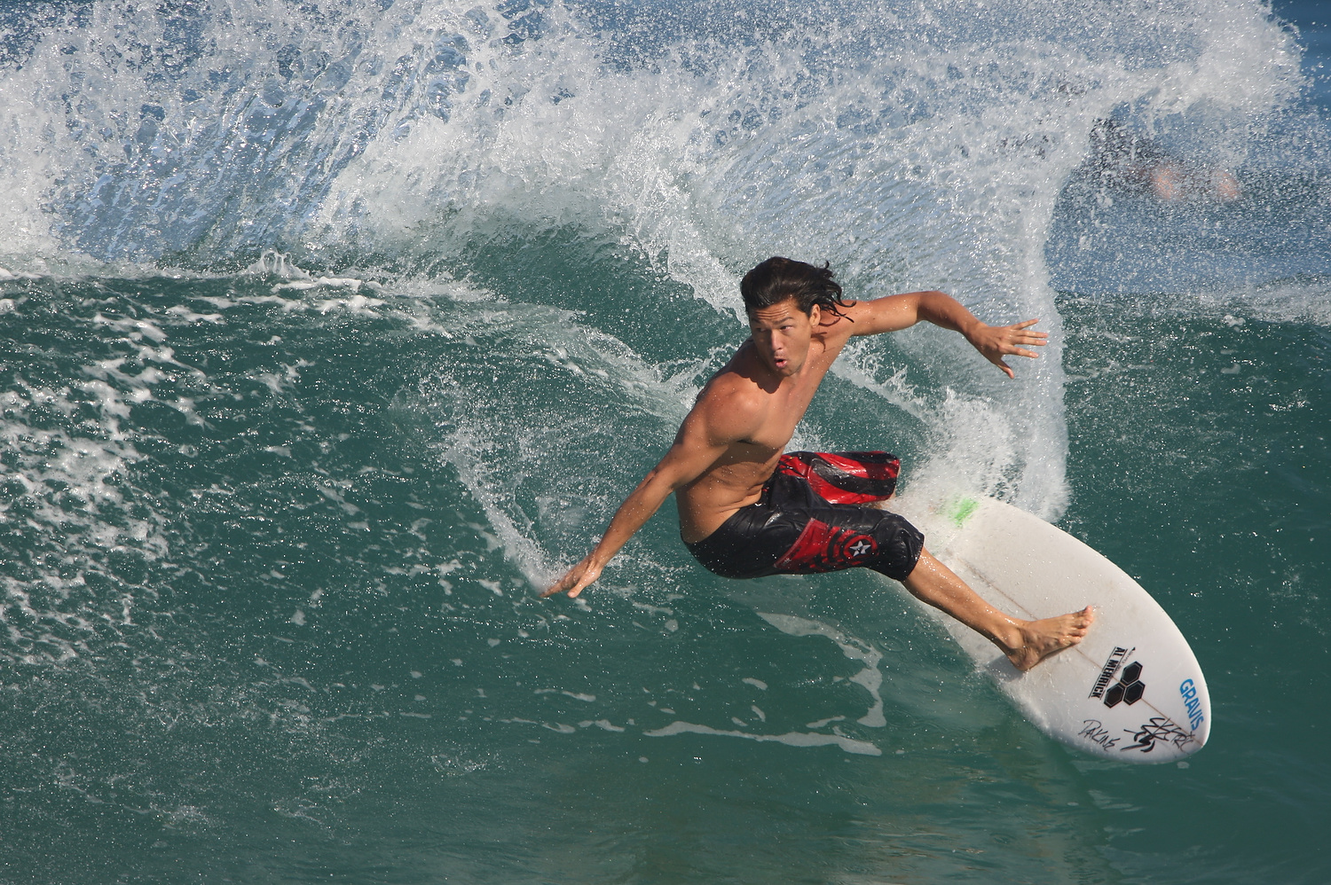 Surf más allá del Thruster: Kalani