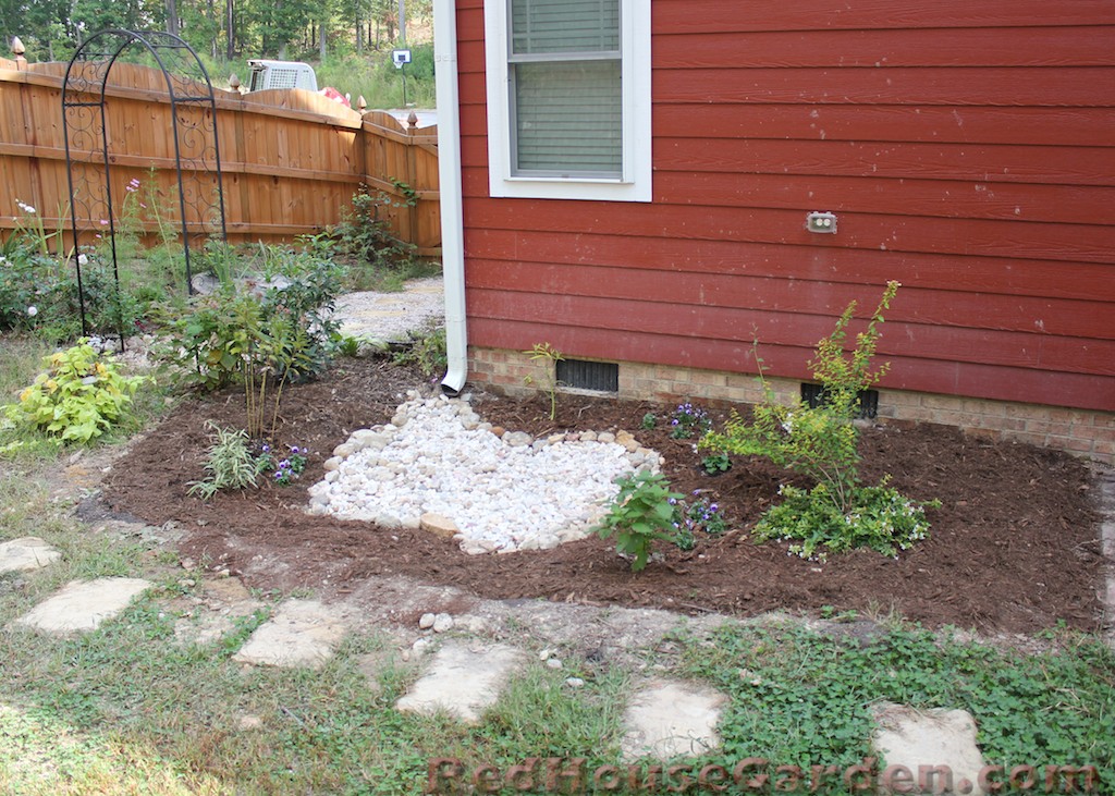 Red House Garden: Drainage Solution - a Dry Pond
