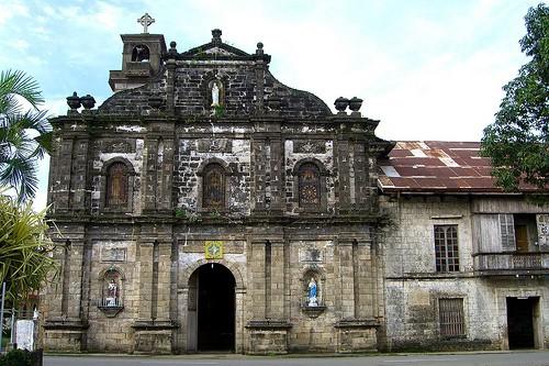 Beautiful Churches in Iloilo, Philippines: History of Sta. Barbara Church