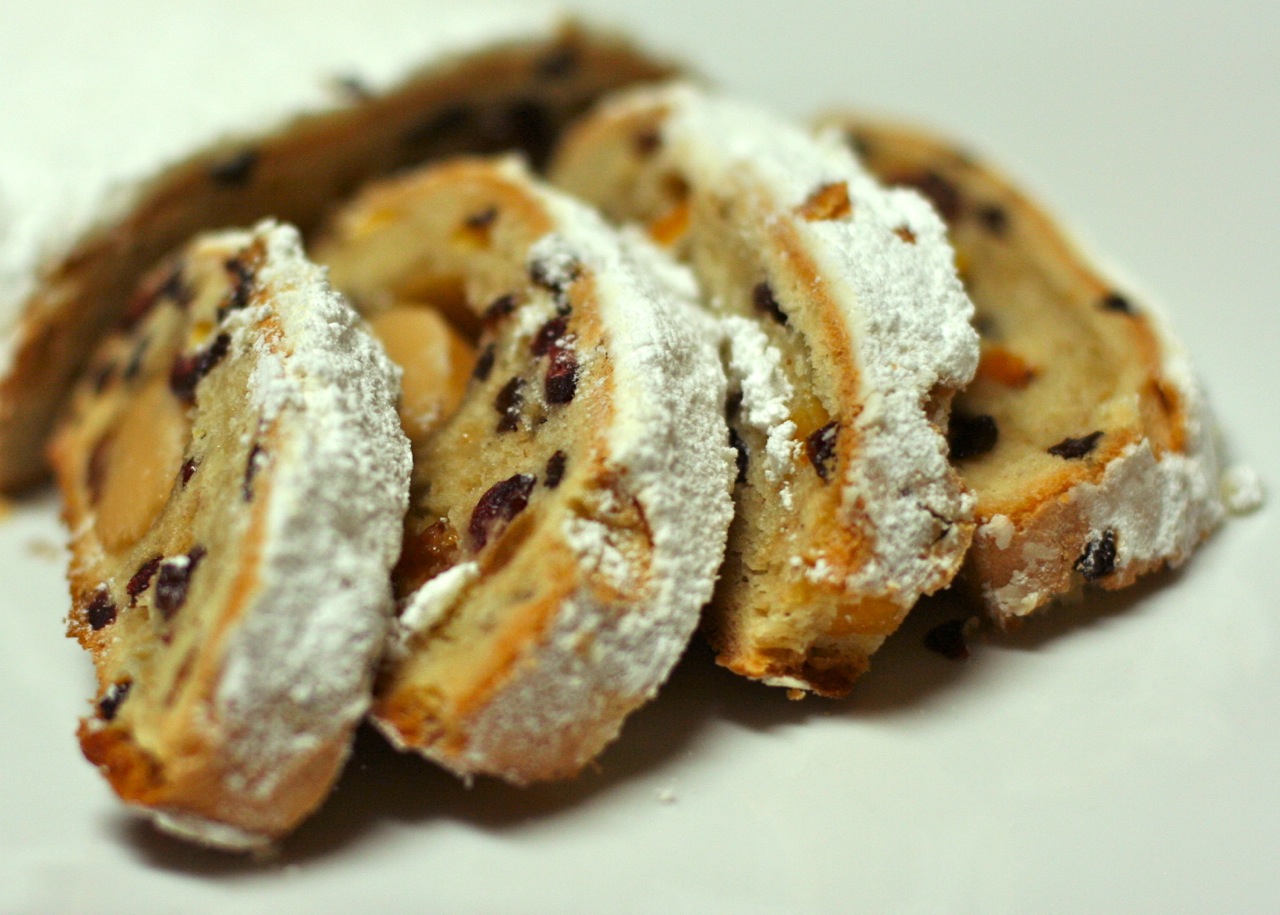 V e g a n D a d: Vegan Stollen