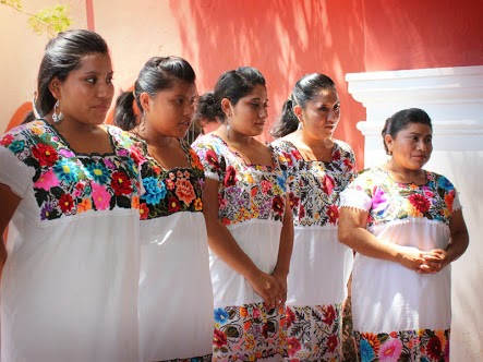 MAYAS: VESTIMENTA MAYA