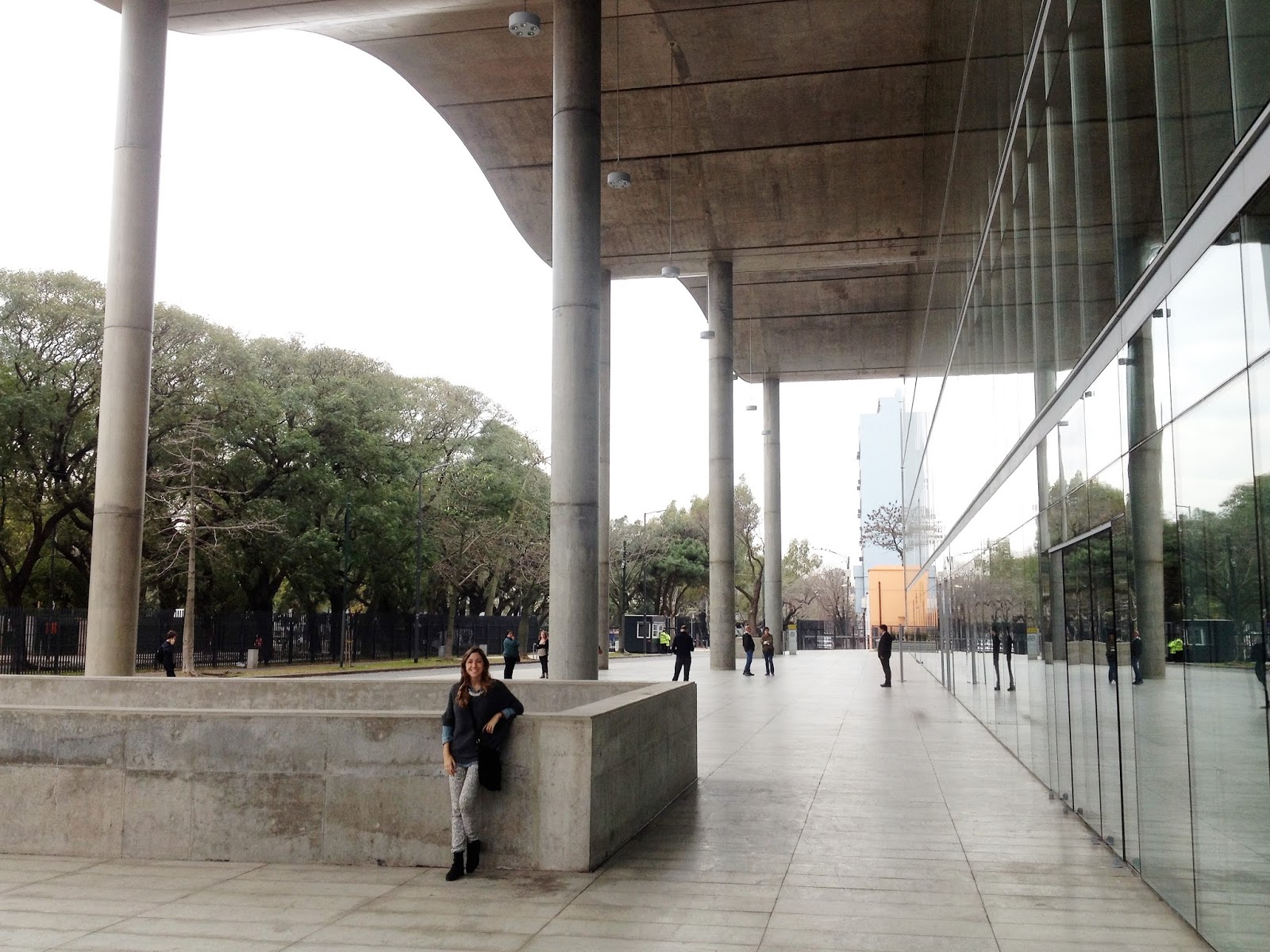 Visita guiada a la Sede de Gobierno en Parque Patricios - Loving Buenos ...