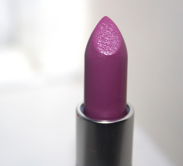 MAC Up the Amp ~ LITTLE RED