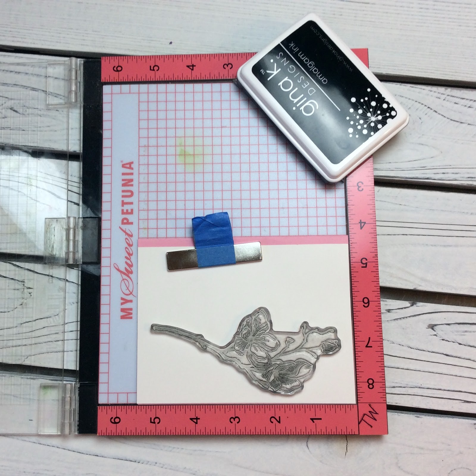 Teri’s Mailbox: Partial Die-Cut Card