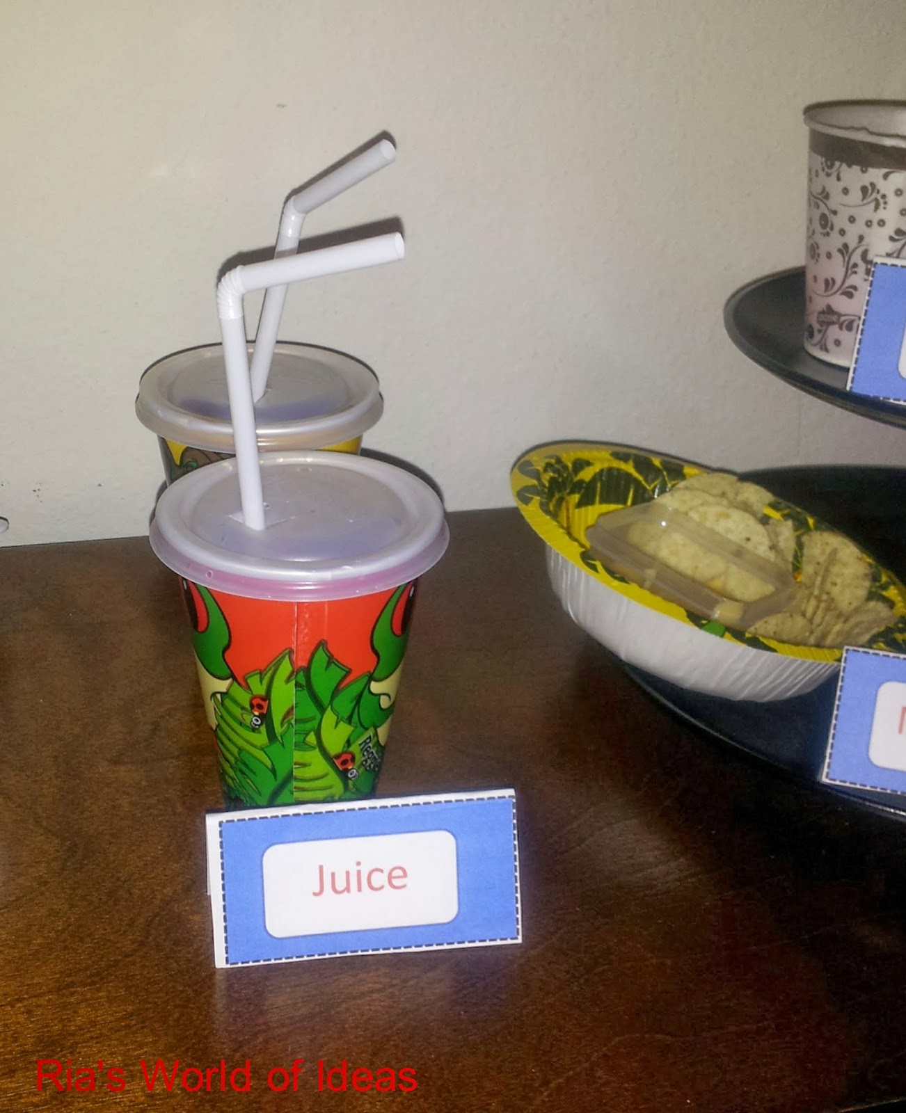 Ria's World of Ideas: Family Movie Night Snack Bar