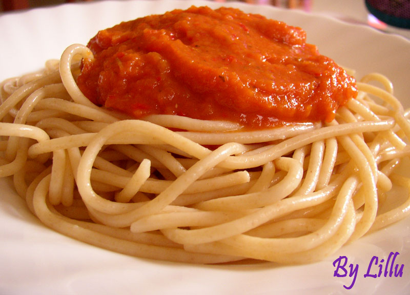 Lillusion: Spaghetti con salsa de tomate casera