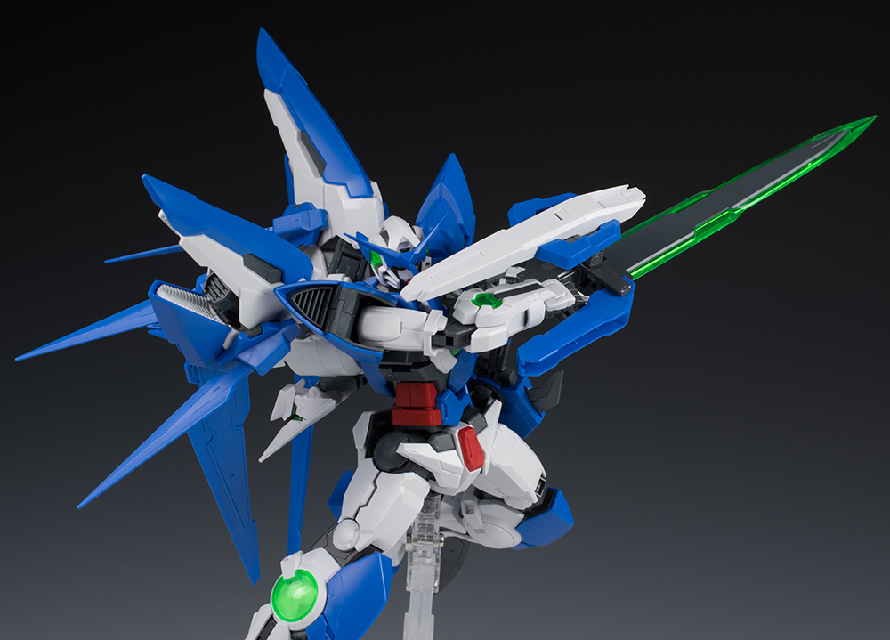 Review: P-Bandai: MG 1/100 Gundam Amazing Exia by SCHIZOPHONIC9