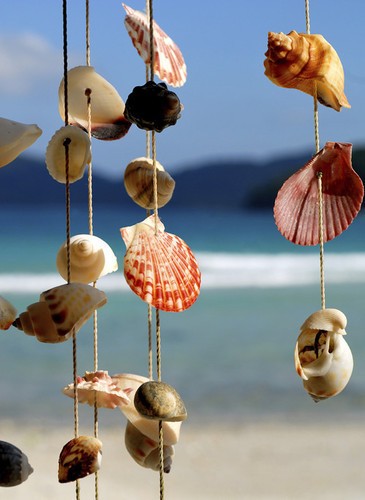 How To Make Your Own DIY Rain Chain + 34 Design Ideas To Get You Inspired