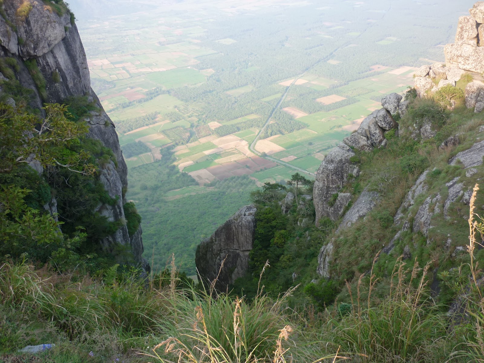 arun'sblog: Poopara & Ramakalmedu