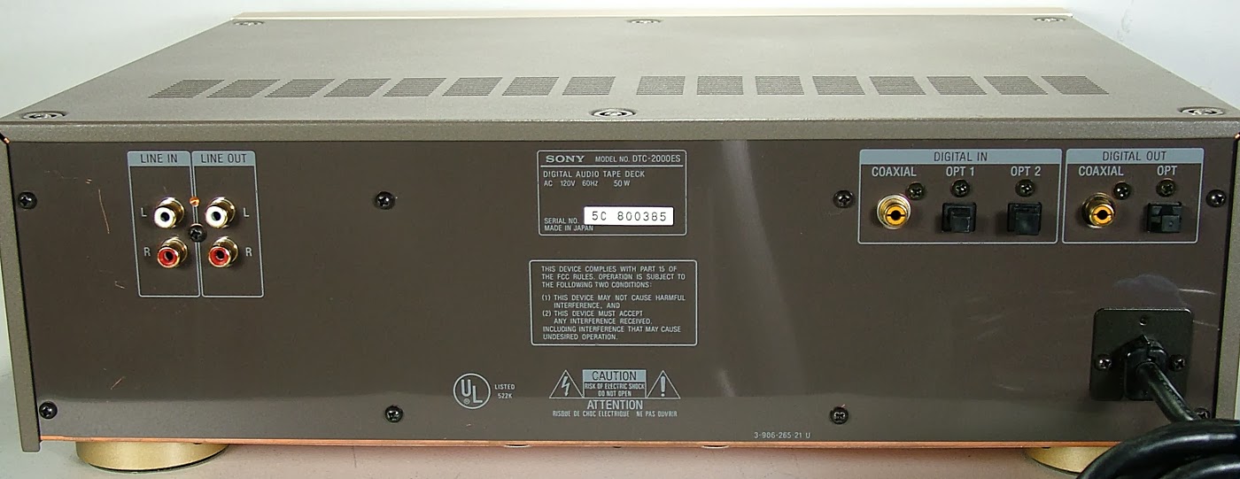 The Robb Collections: New Digital players join the Den stereo DAT!