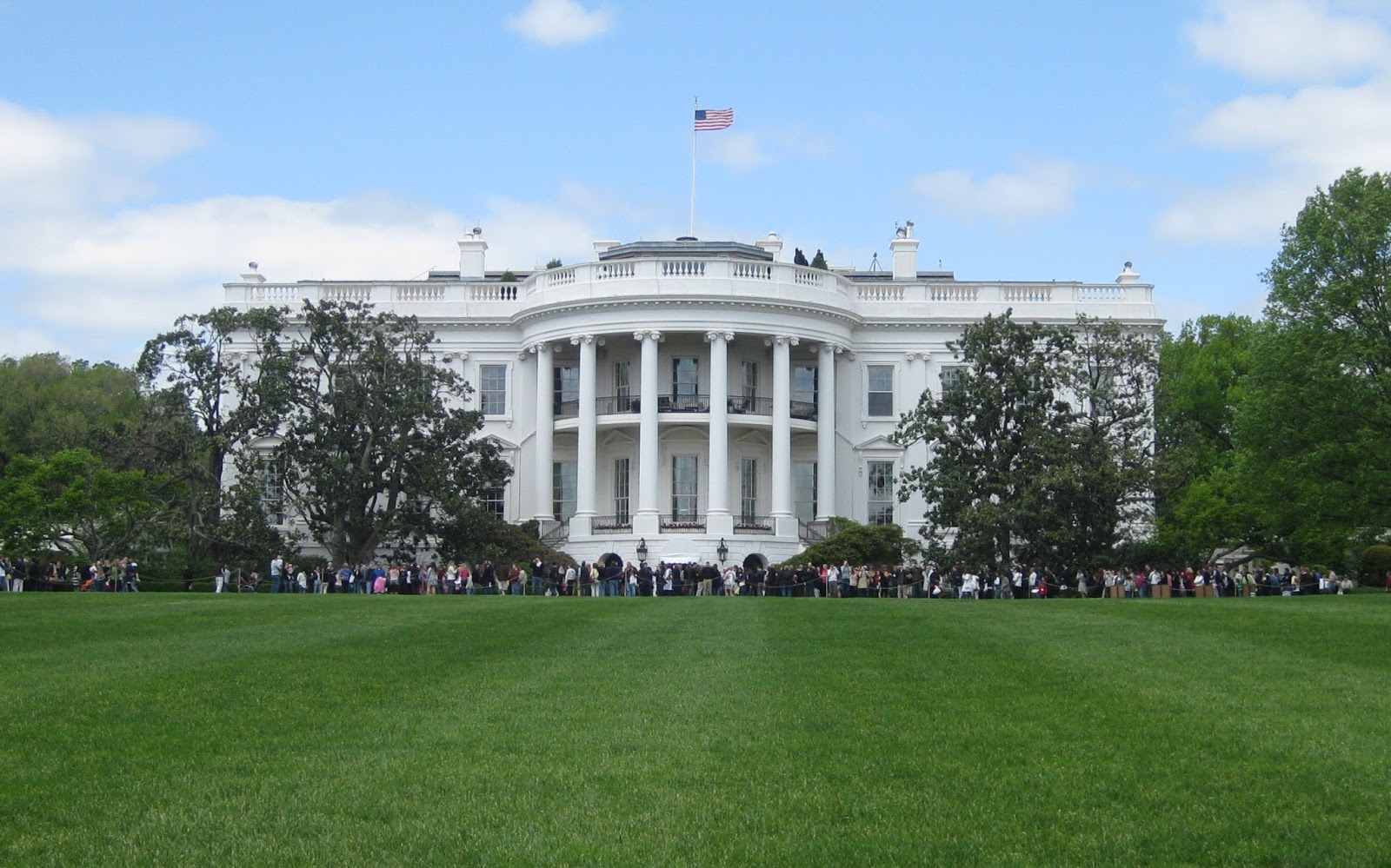 White House; The Most Secure Place On Earth & 18th Century's Architecture