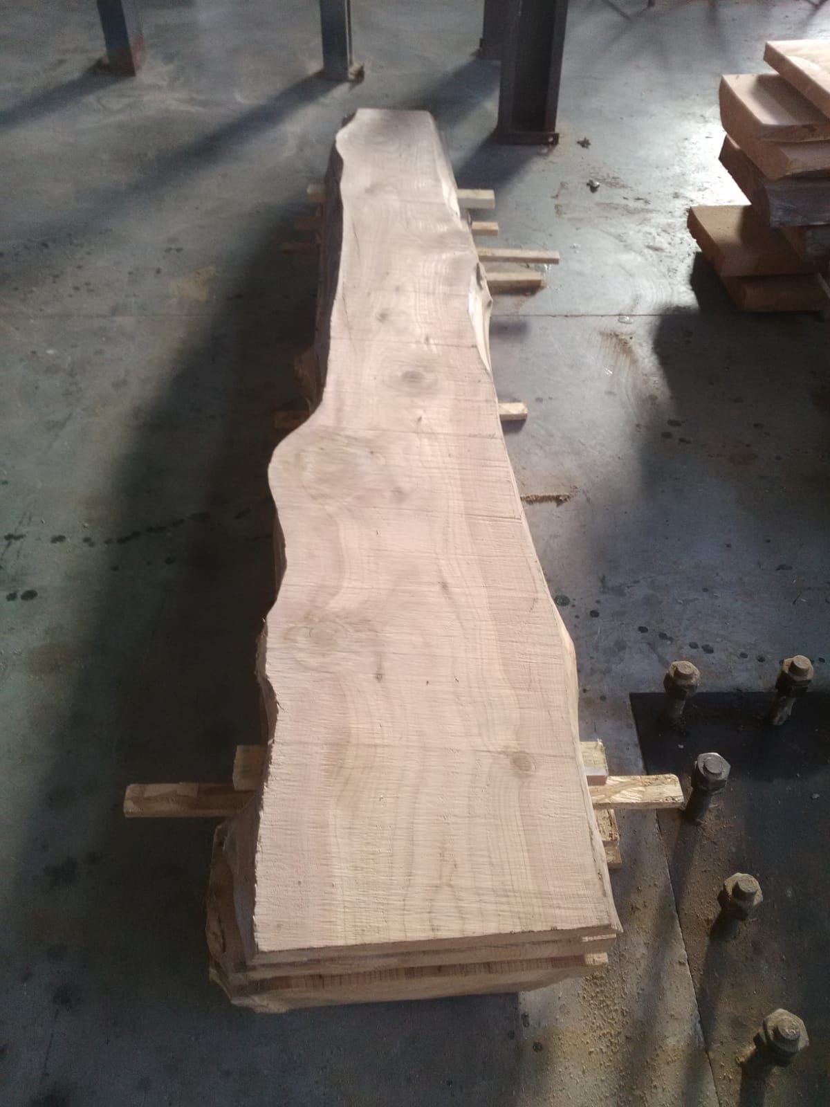 LegnoKm0: Vendo Nr 4 tavole di cedro 2,40 metri, larghe 35 cm nella ...