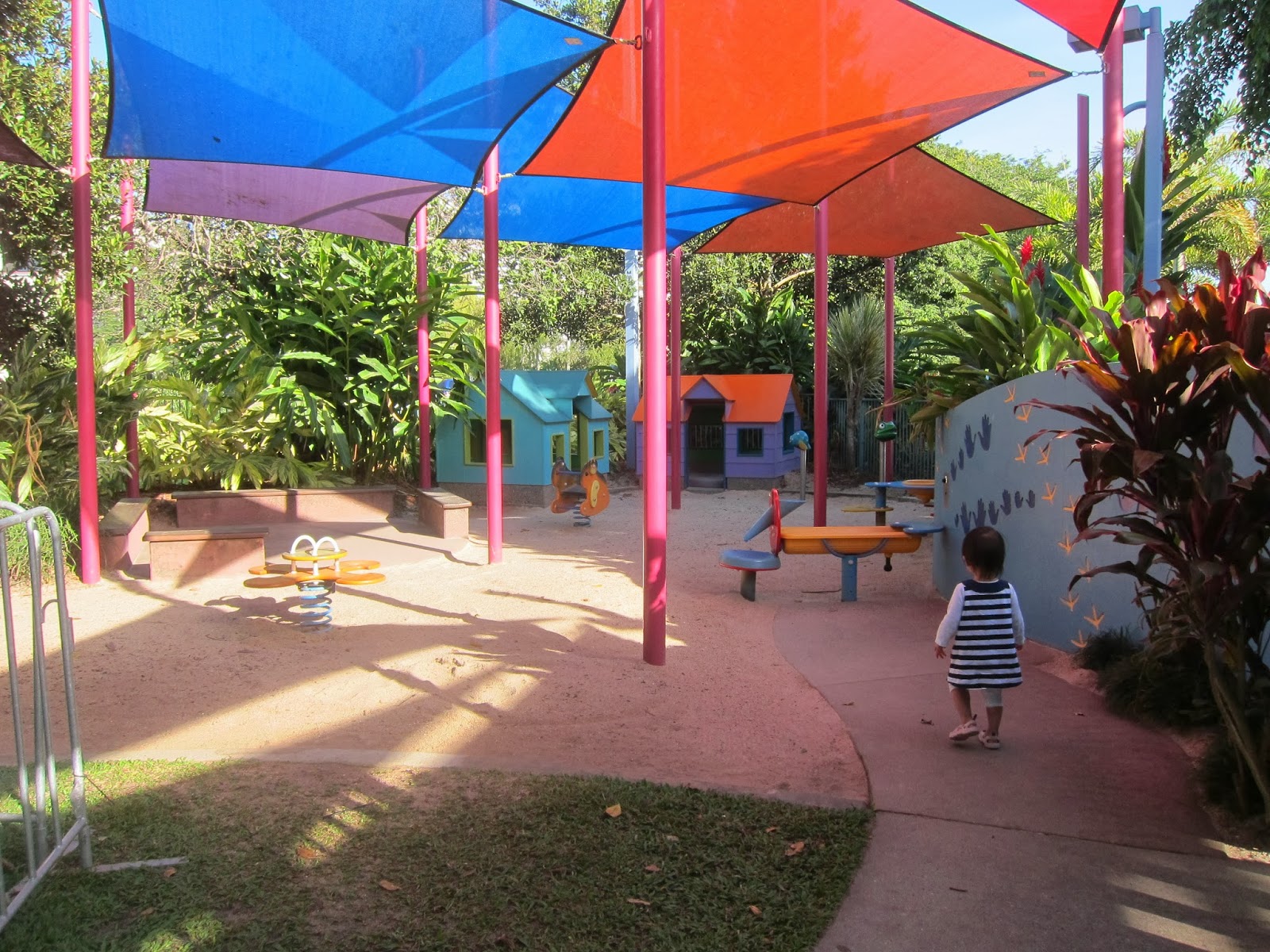 Zaydee to Australia: Day 7 = Cairns: Muddy's Playground, Esplanade Lagoon