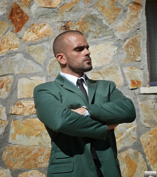 Welcome to my world.... : Abraham Al Malek & Damien Crosse - Stag Homme