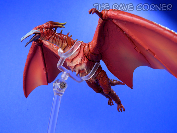 The Rave Corner: S.H. MonsterArts Fire Rodan Review