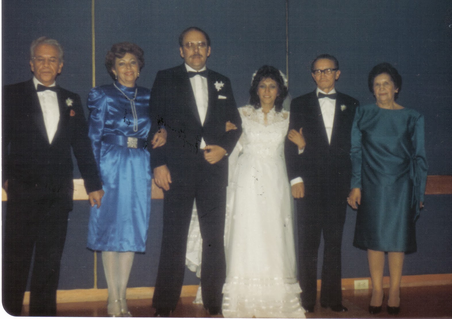 Mario H Perico Ramirez: Fotos de familia & In Memoriam