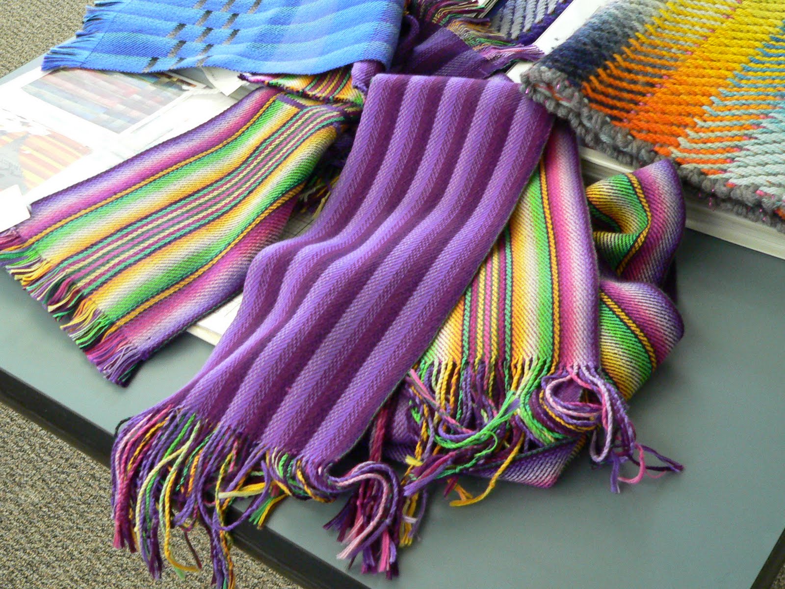 Loomy Tunes: Finally, pictures!!