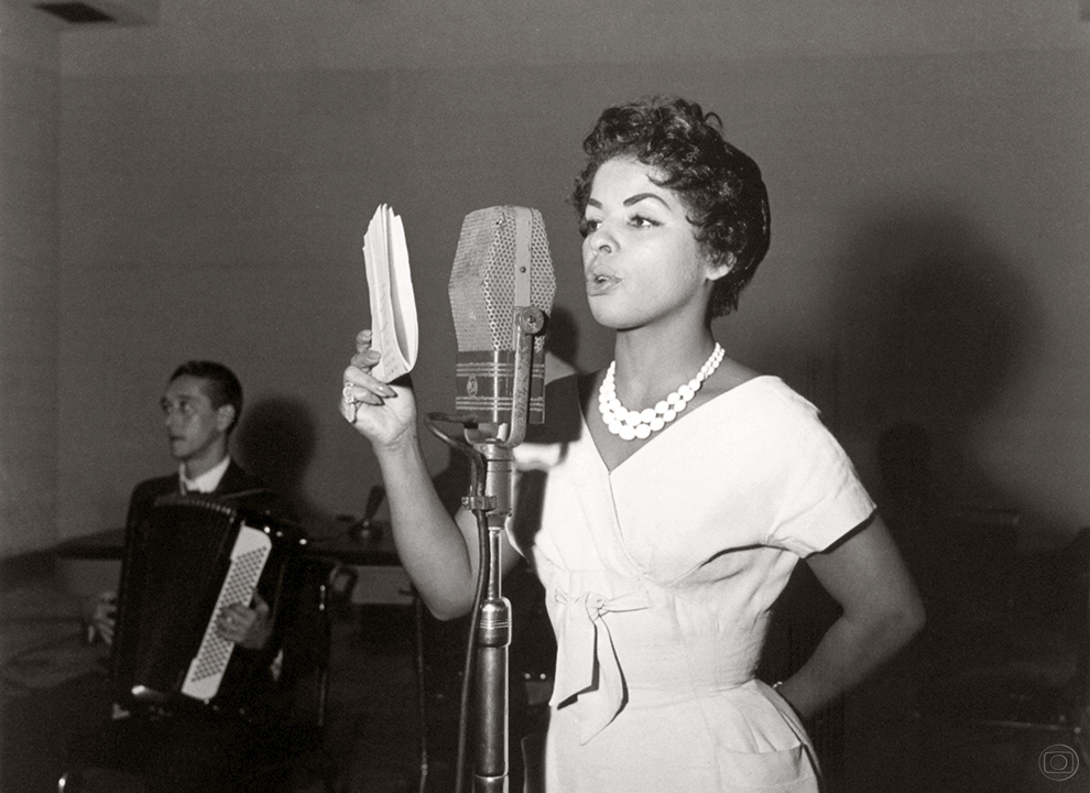 ARQUIVO MARCELO BONAVIDES - Estrelas que nunca se Apagam - : ÂNGELA ...