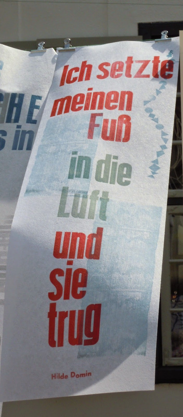 Ich Setzte Den Fuss In Die Luft Und Sie Trug