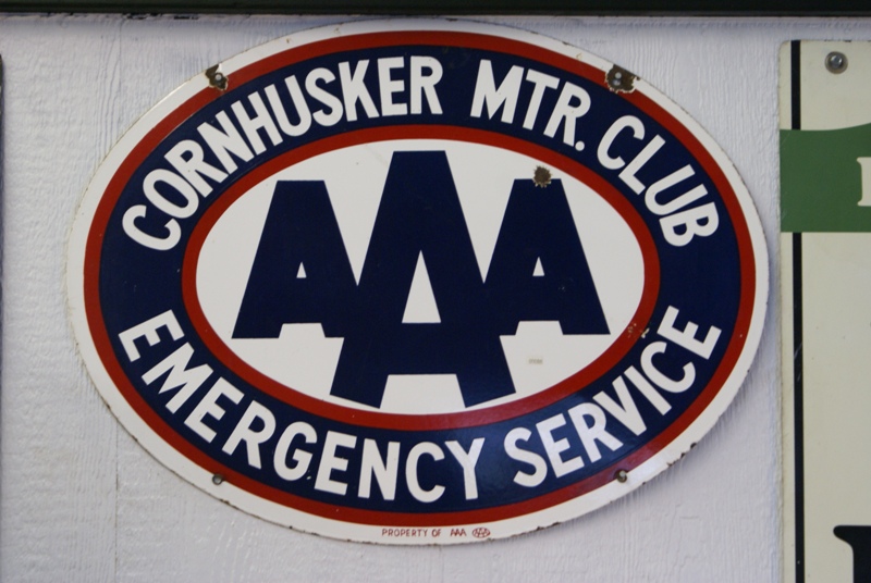 JMJ Auto Signs and Memorabila