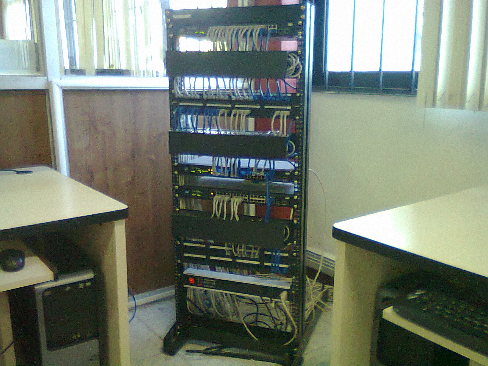 Departamento de Centro de Cómputo: Nuevo rack
