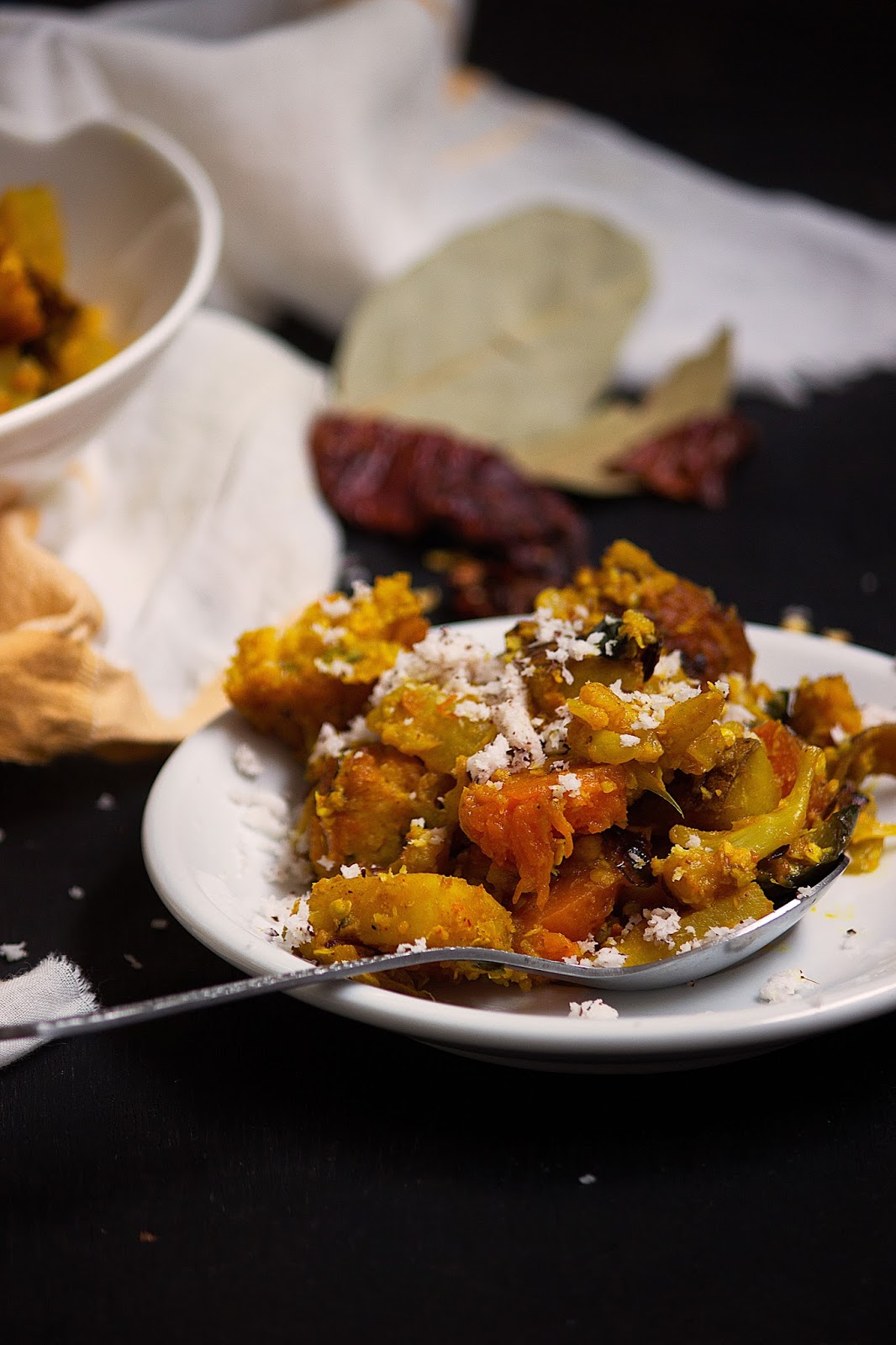 Panch Misali Torkari / Bengali Style Mixed Vegetable Curry