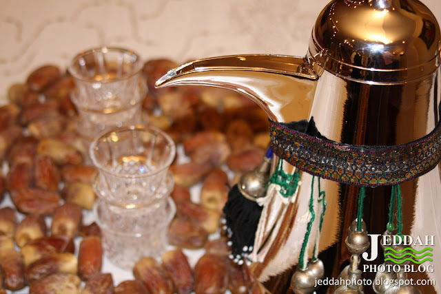 Jeddah Photo Blog: Traditional Arab Dallah