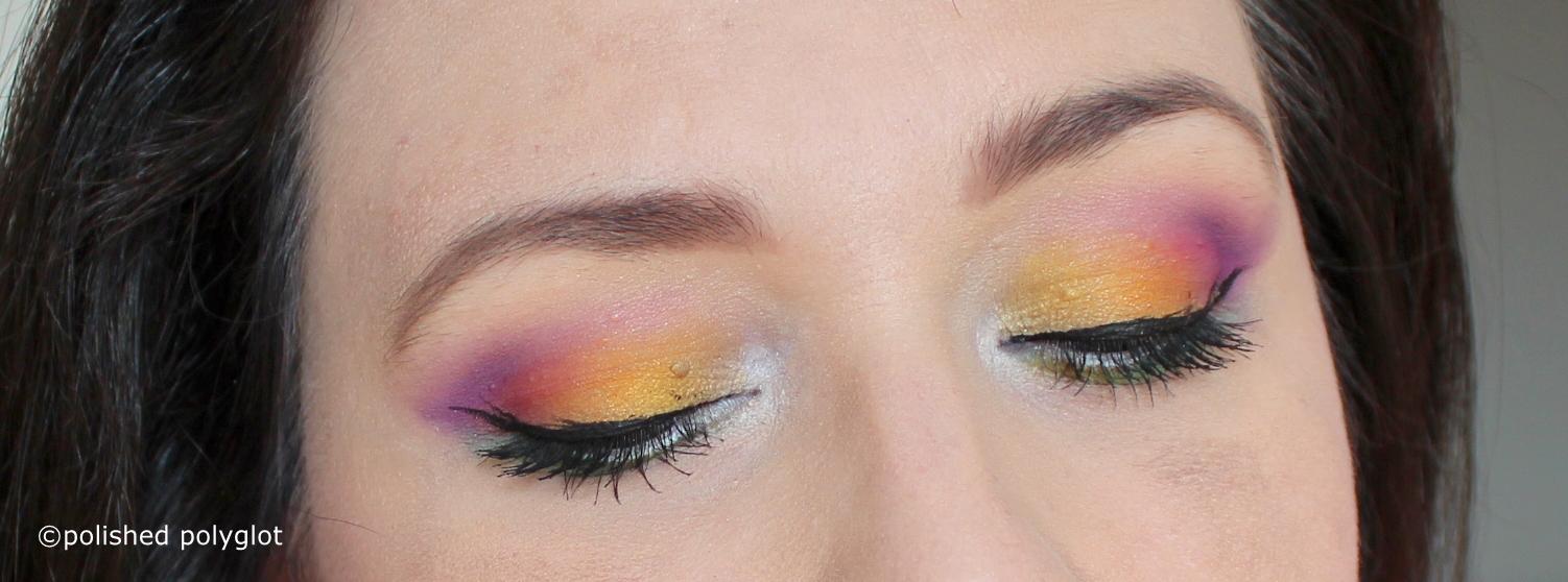 Makeup │ A rainbow in a case: NYX Ultimate Shadow Palette #04 Brights ...