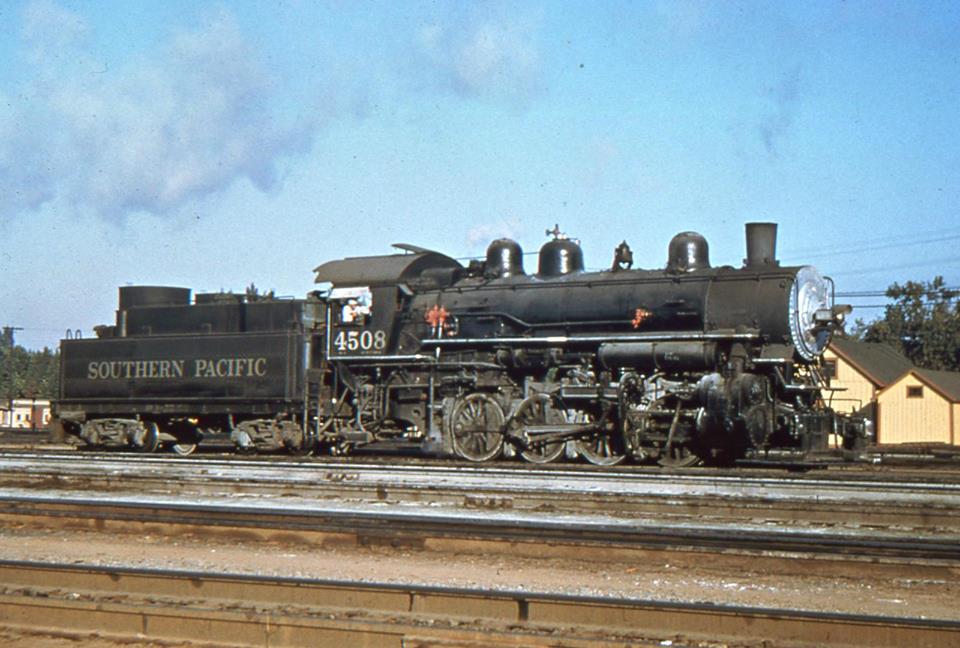 Models and Kitbashes by NightOwlModeler: Modeling SP's Road Switchers ...