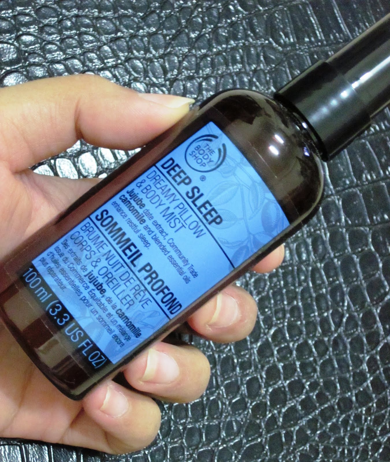 Zealous Ramblings of a Beauty Fanatic: Review: The Bodyshop Deep Sleep ...