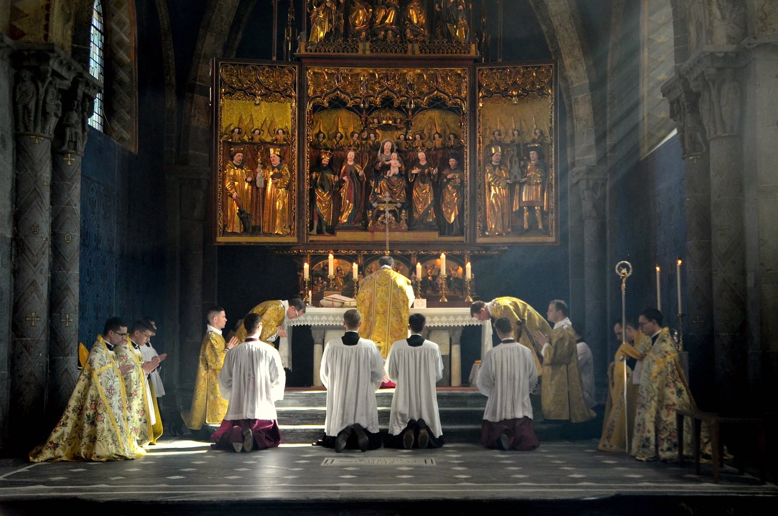 Beauty: An Essential Element of the Sacred Liturgy ~ Liturgical Arts ...
