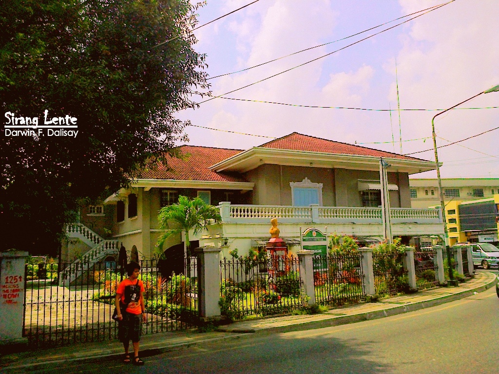 SIRANG LENTE: Casa Real Shrine Stores the History of Bulacan