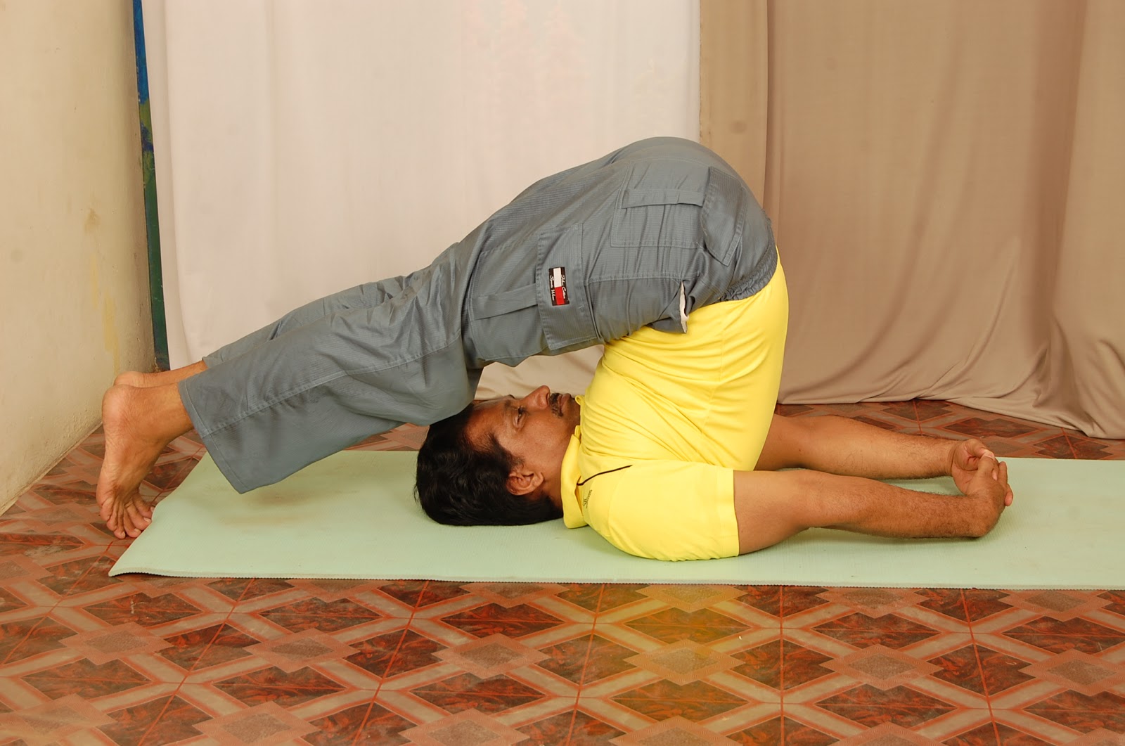 Body and Soul: BENEFITS OF HALASANA / PLOUGH POSE