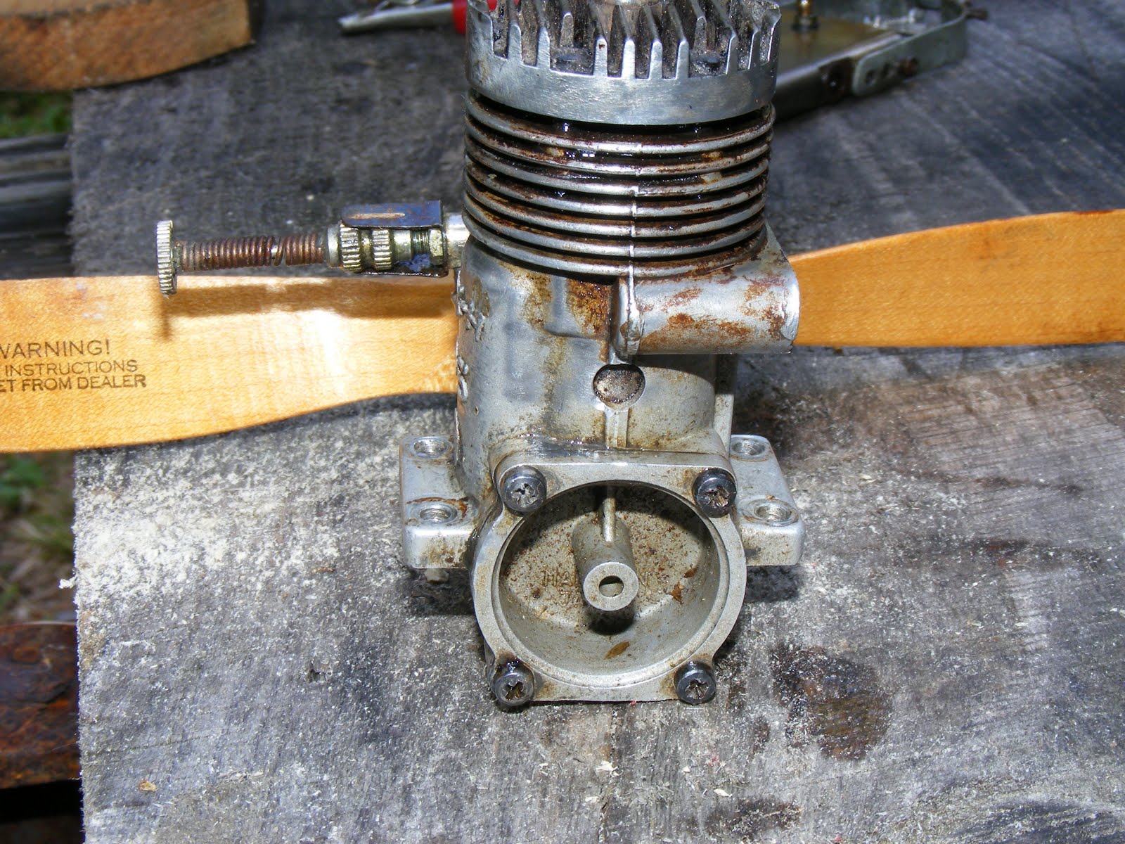 Vintage Model Airplane Engines Running: OS Max H 40 P