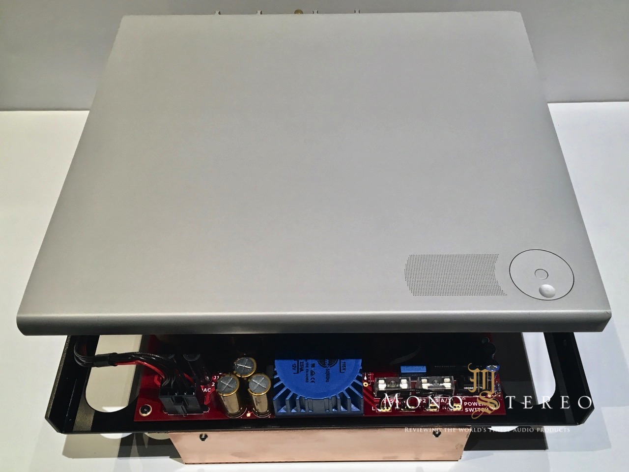 What’s on the inside of NEW Ubiq Audio Ubiqu ultimate integrated ...