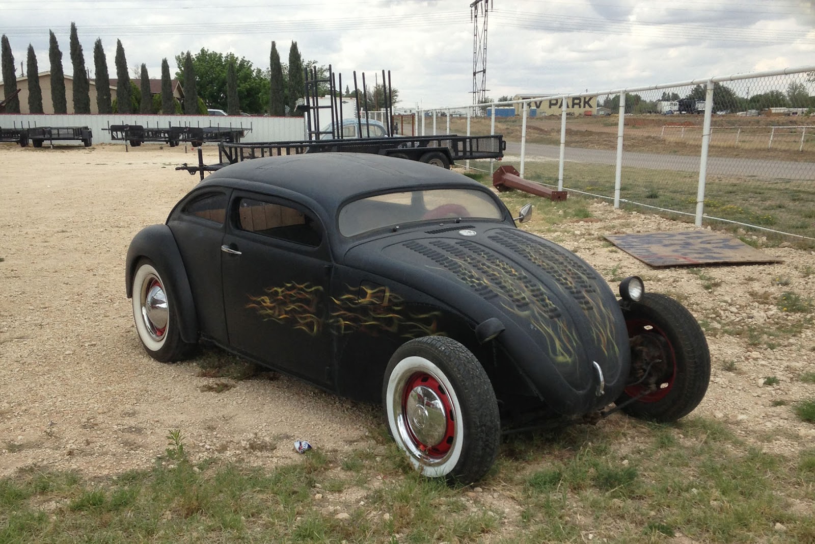 Mesquite Hugger: One more option for hauling stuff on the bike - Rat ...