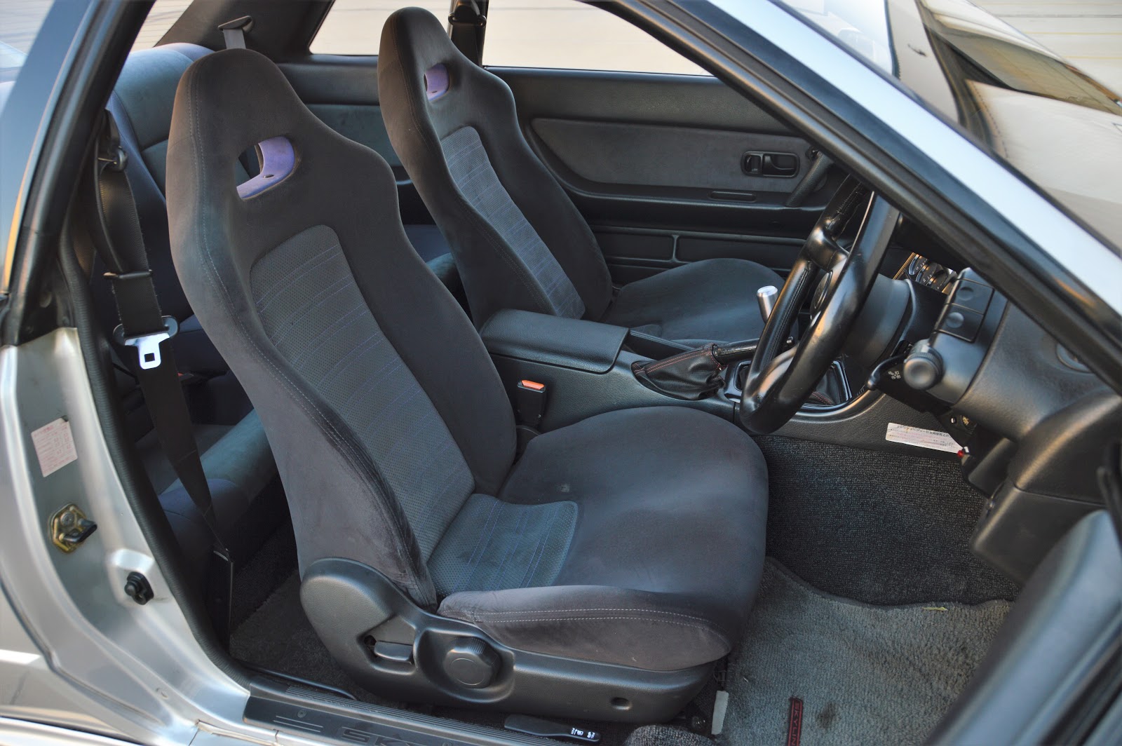 Seats : Nissan Skyline GT-R : R32 : R33 : R34 - Nissan Skyline GT-R s ...