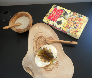 Efreet in the Oven: [Cupcake Portraits] Discworld Personalities: Carrot ...