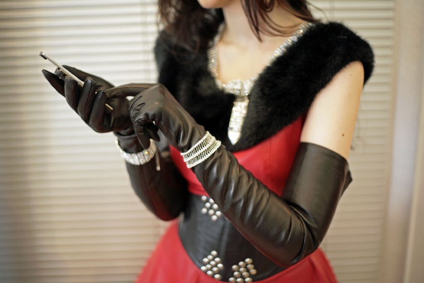 Most Popular Celebritys Lifestyle: Miceli Leather 3