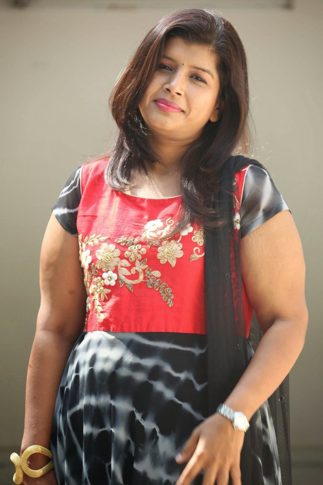 Producer Nikitha Reddy Photos | Spicy Photo Gallery and Latest Movie ...