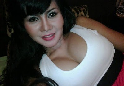 Tante Girang | Tante Girang Bispak: Tante Seksi