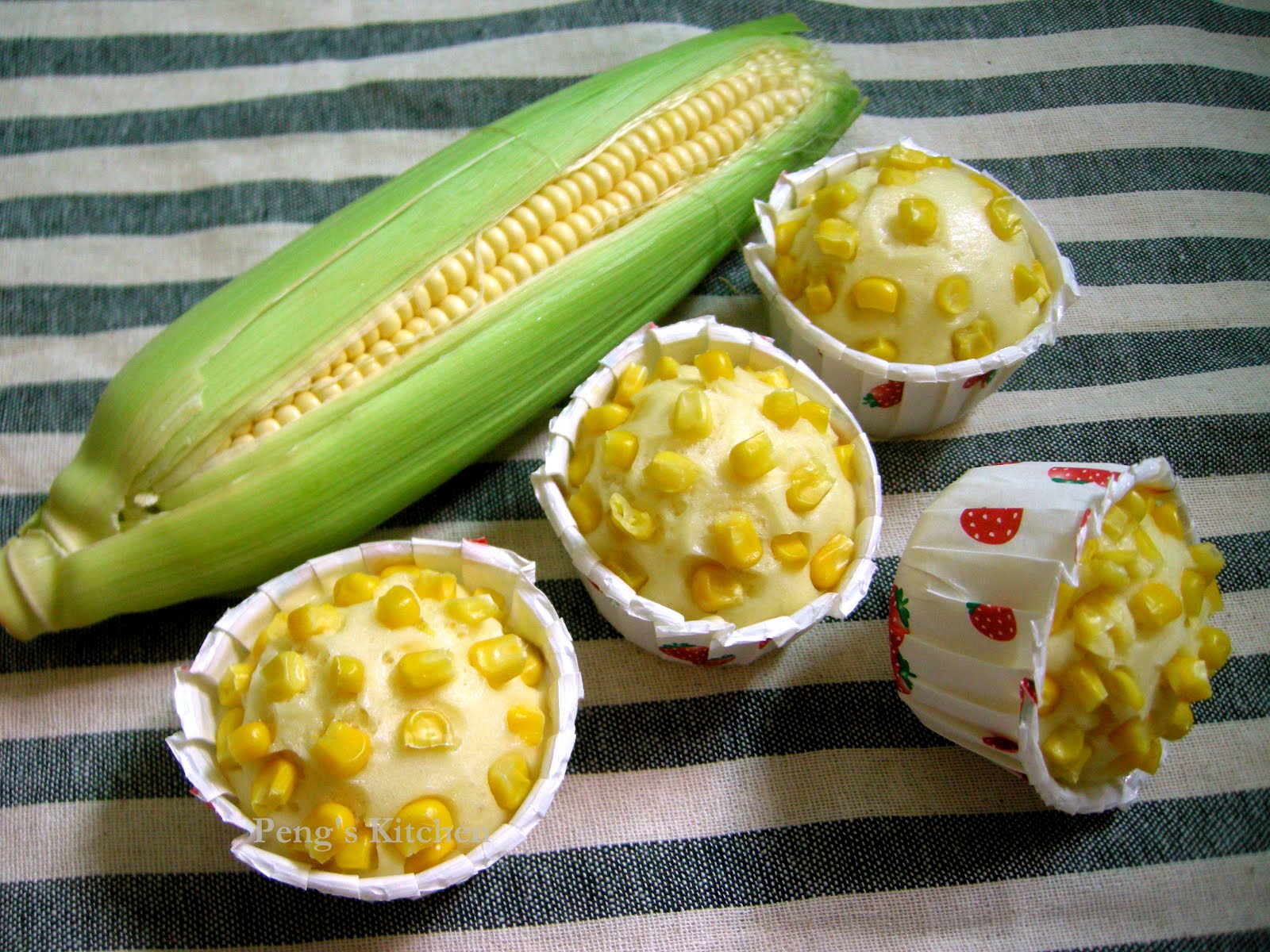 Peng's Kitchen: Steamed Sweet Corn Mushi Pan
