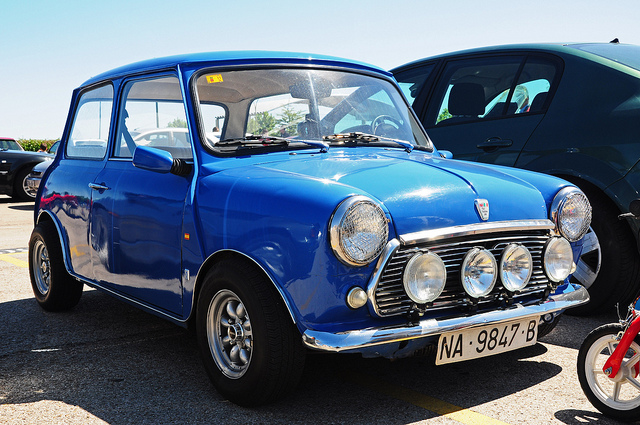 EL MINI DE LA BMC-MINI MINOR Y COOPER- EL DE LA BMW-