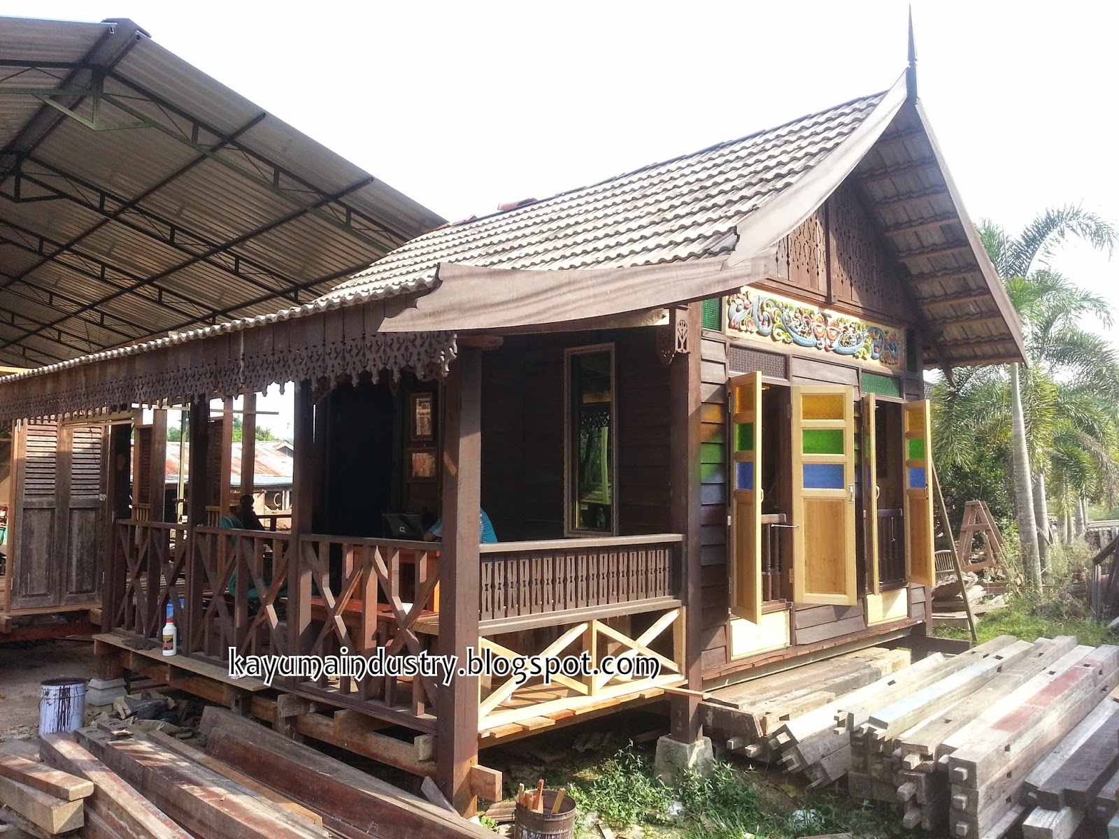 Kayuma Industry ( CA0128831-V ): RUMAH KAYU DAN CHALET